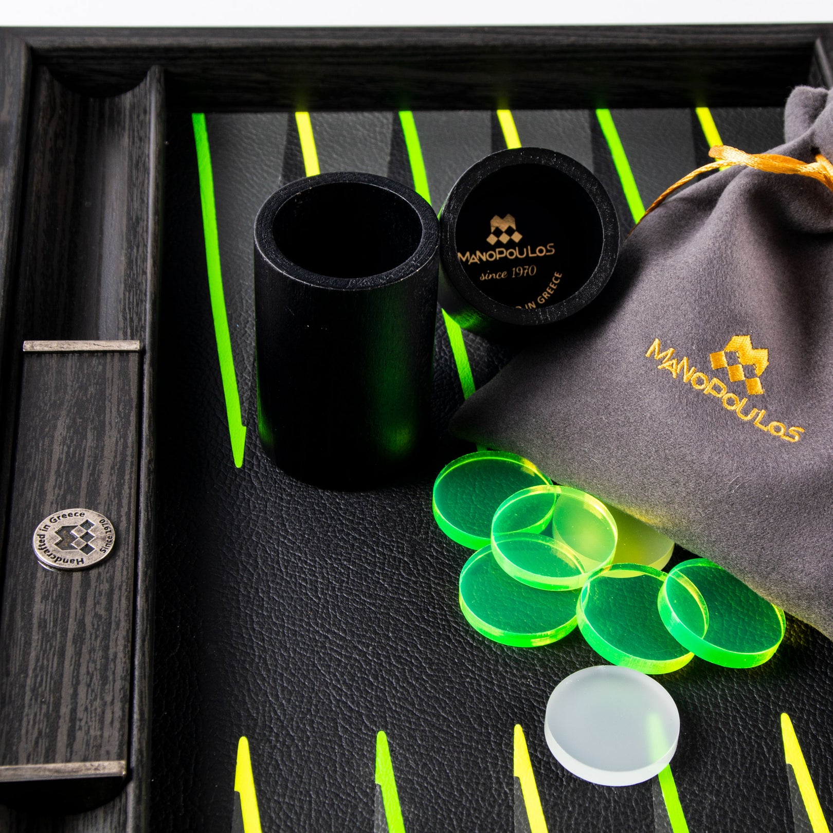 Handcrafted Fluorescent Green UV Backgammon Set | MANOPOULOS Chess ...